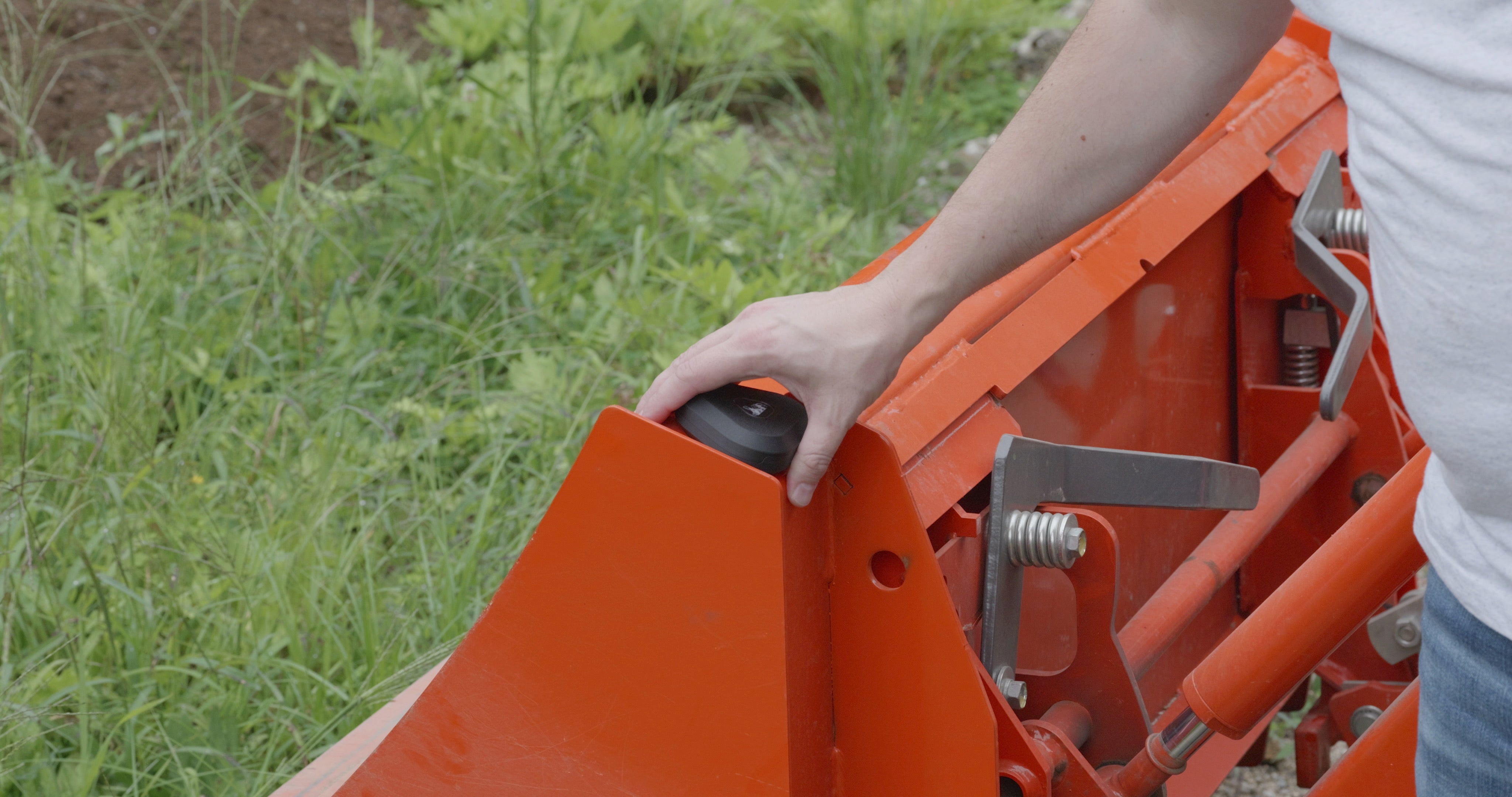 Dirty Devices - Precision Tools for Machine Control